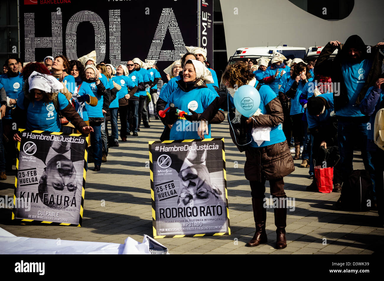 Barcelona, Spain. 25th Febraury 2013: Subcontracted employees of ...