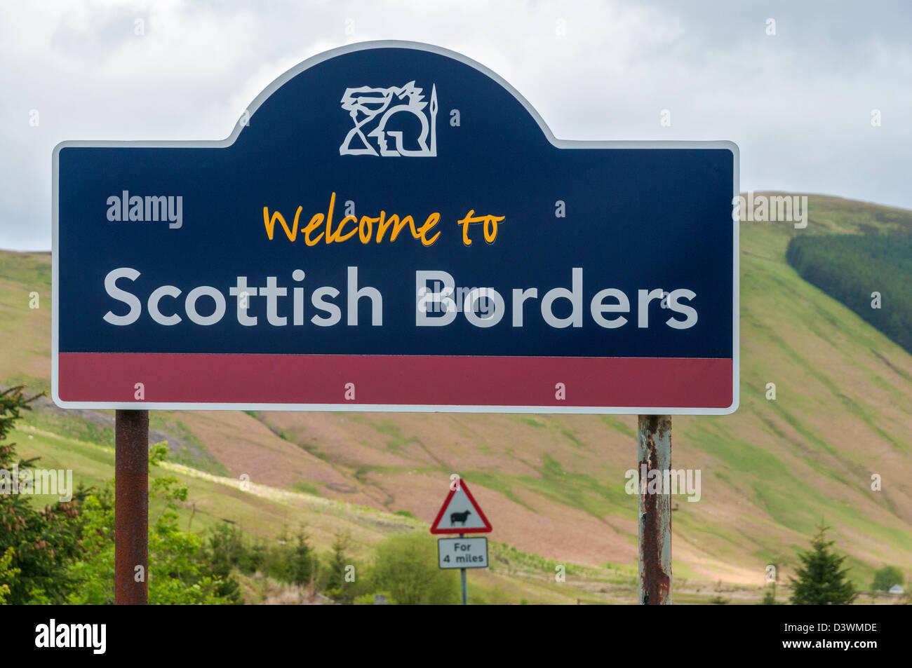 Scottish borders sign hi-res stock photography and images - Alamy