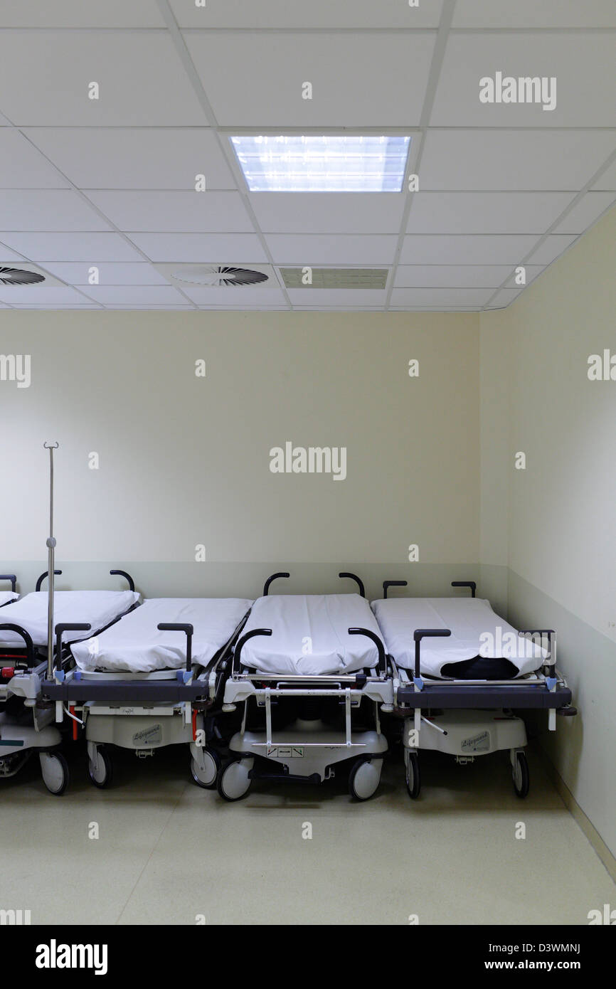 Berlin, Germany, beds are on the floor of the Urban Hospital Stock ...