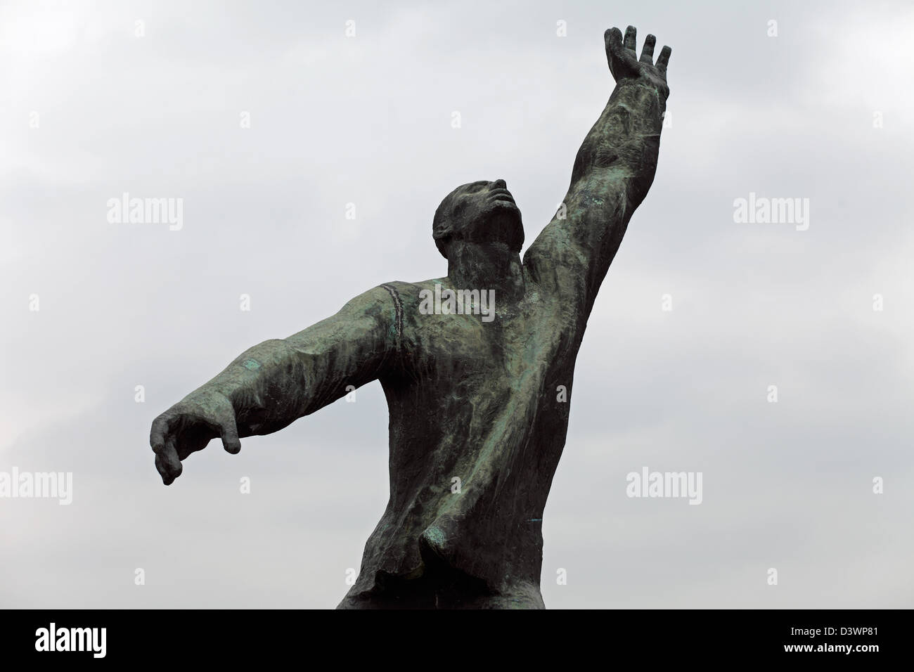 The falling man sculpture hi-res stock photography and images - Alamy