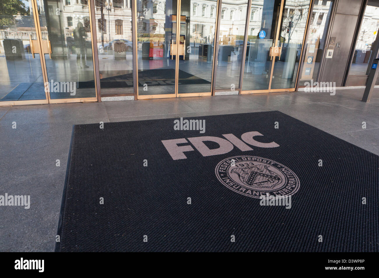 FDIC building - Washington, DC Stock Photo - Alamy
