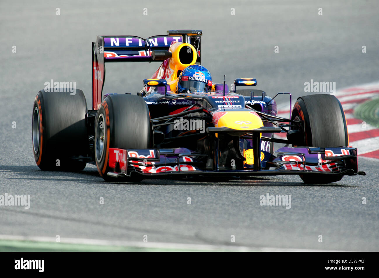 Sebastian Vettel (GER), Red Bull Racing Renault RB9, Formula 1 testing ...