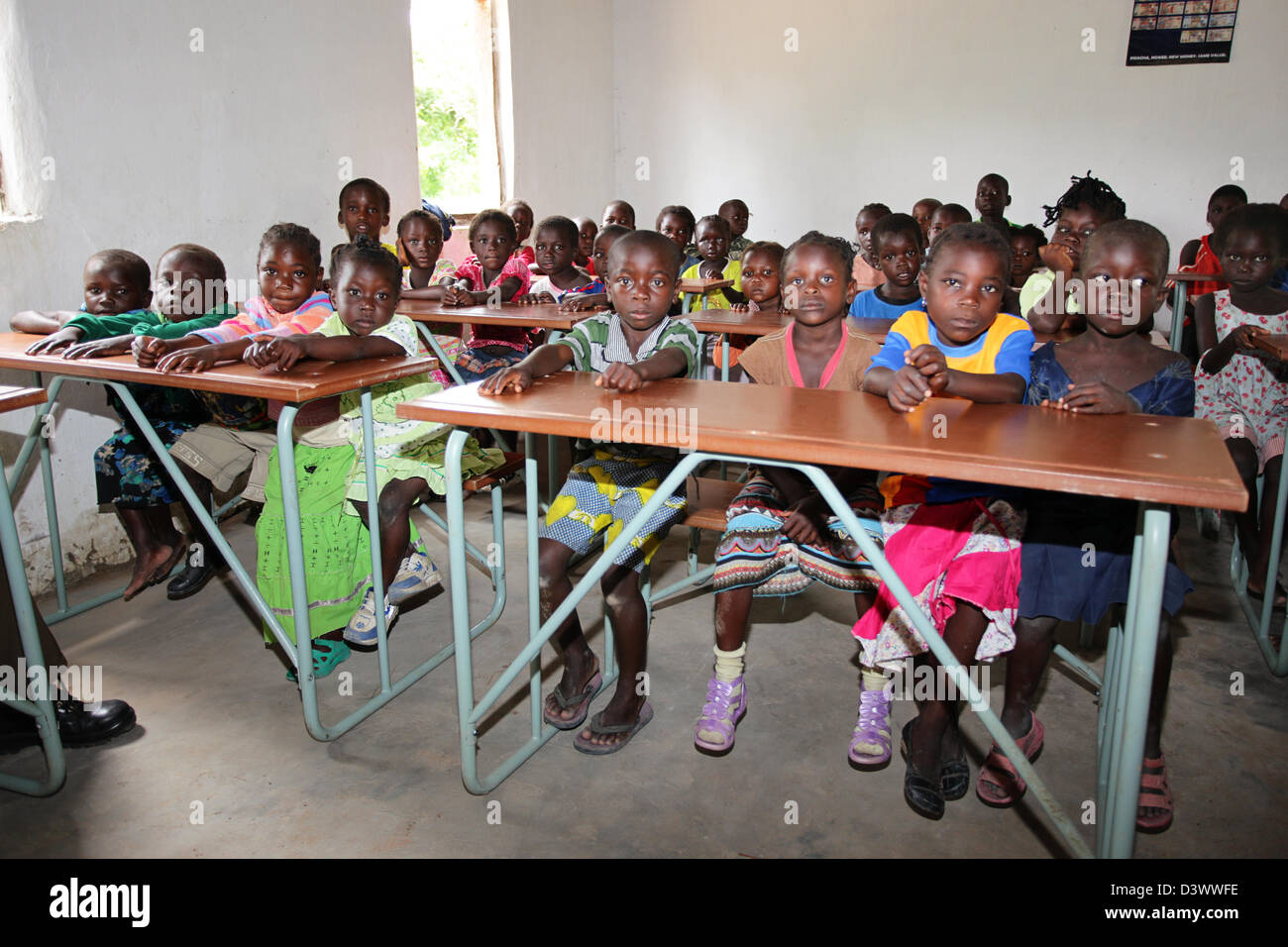 Zambia school hi-res stock photography and images - Alamy