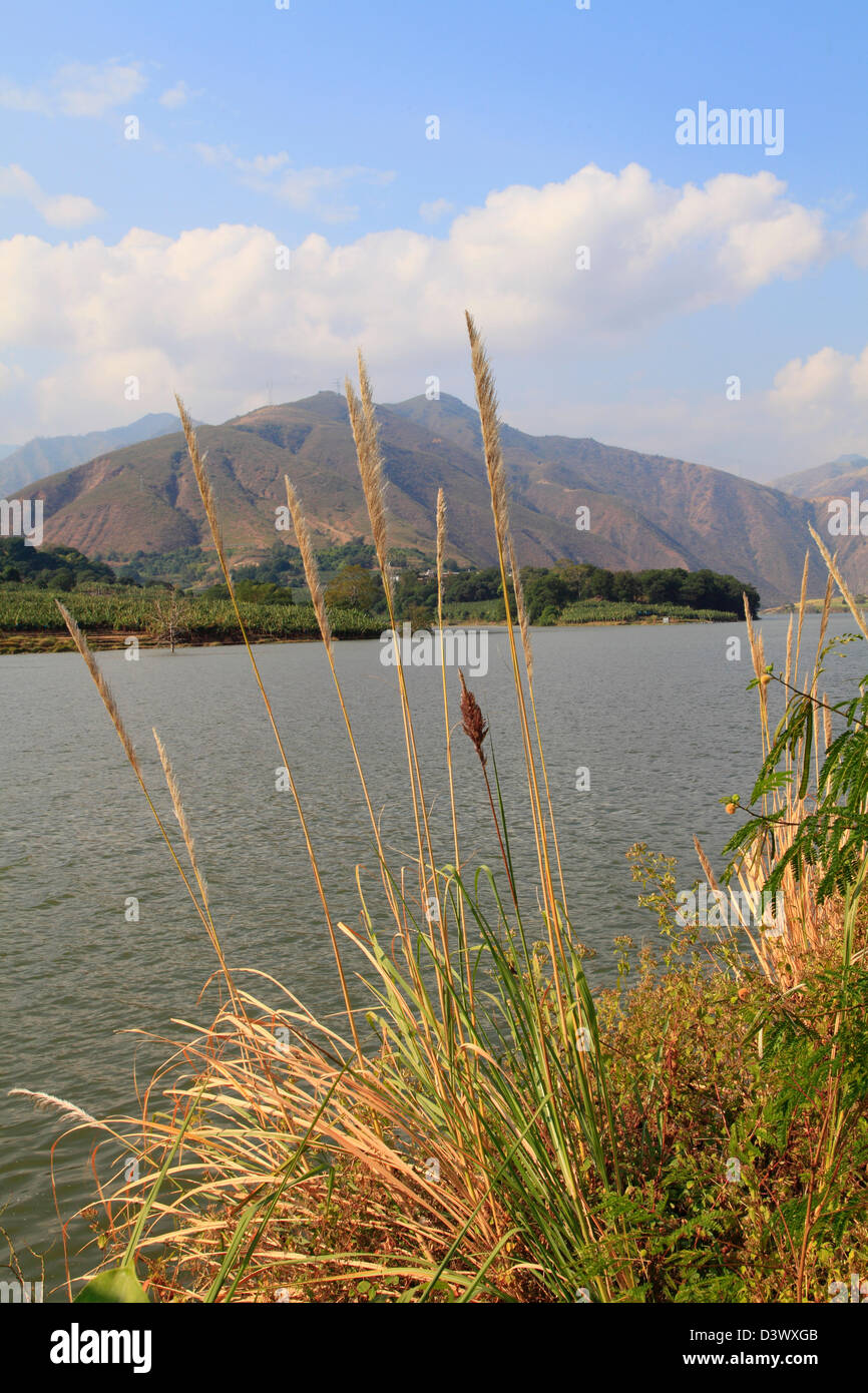 Yunnan red river hi-res stock photography and images - Alamy