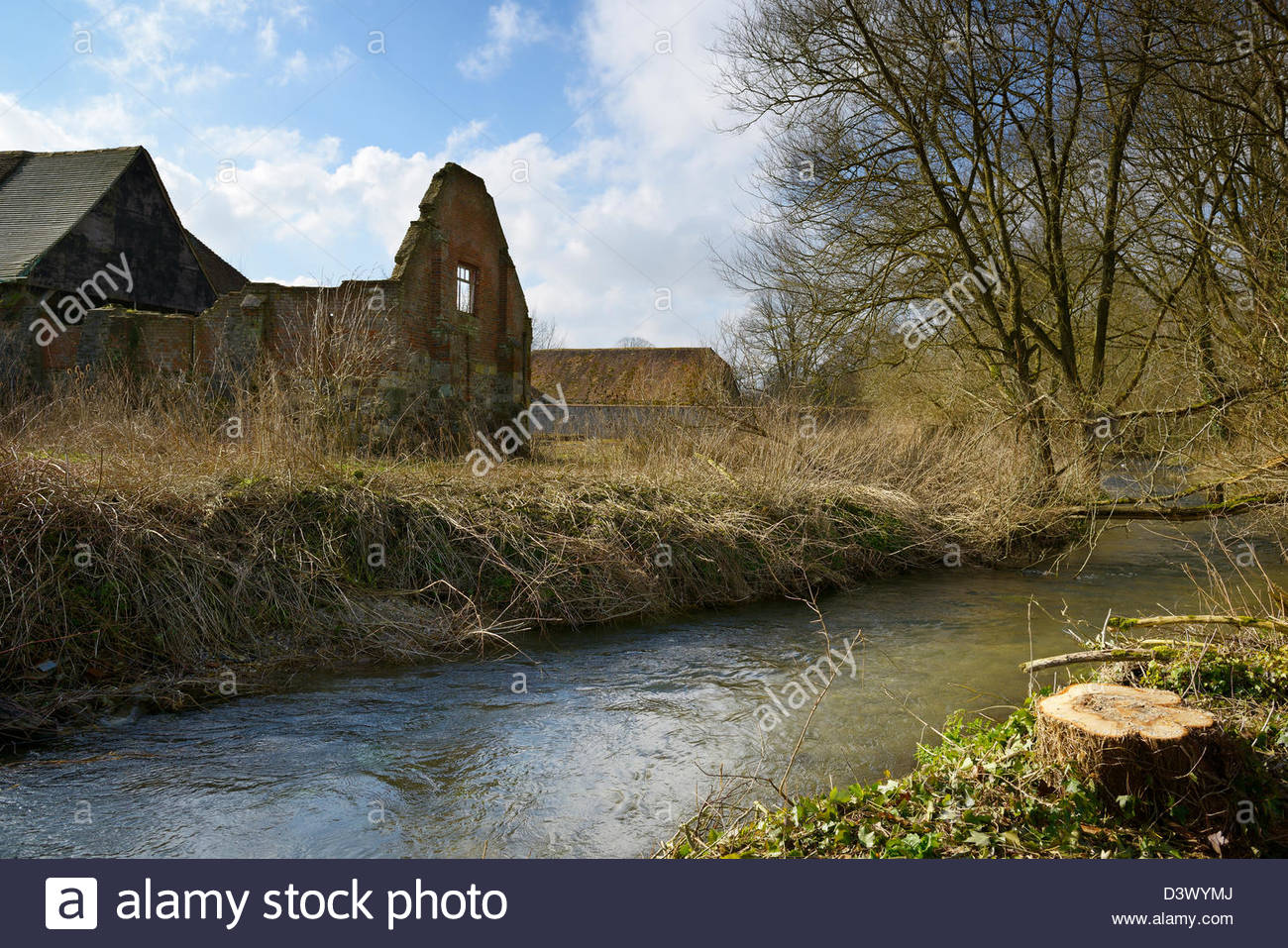 Derelict Farm Buildings England High Resolution Stock Photography and ...
