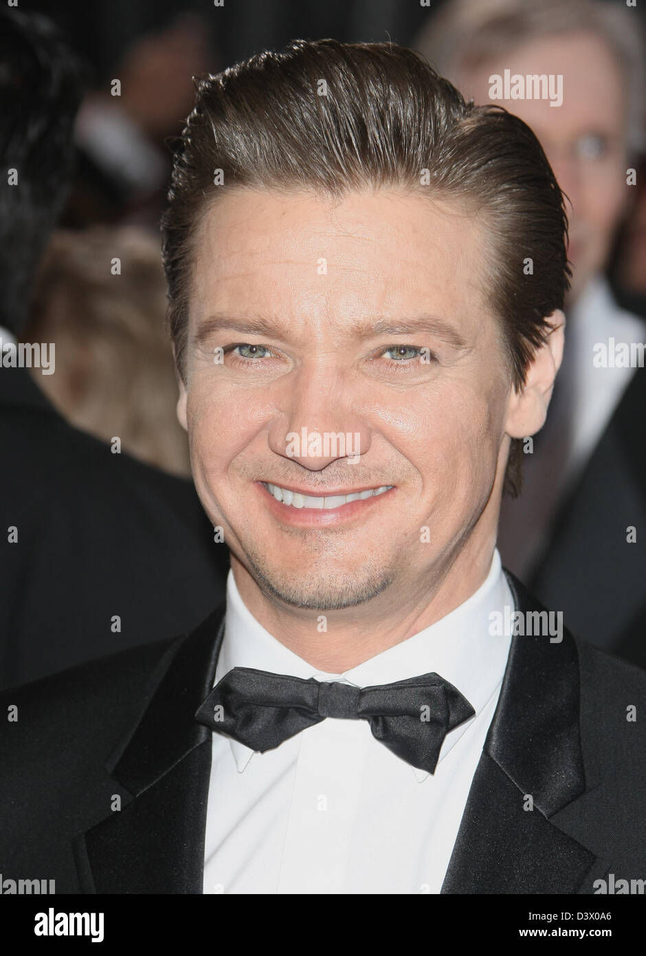 JEREMY RENNER 85TH ACADEMY AWARDS ARRIVALS DOLBY THEATRE LOS ANGELES ...