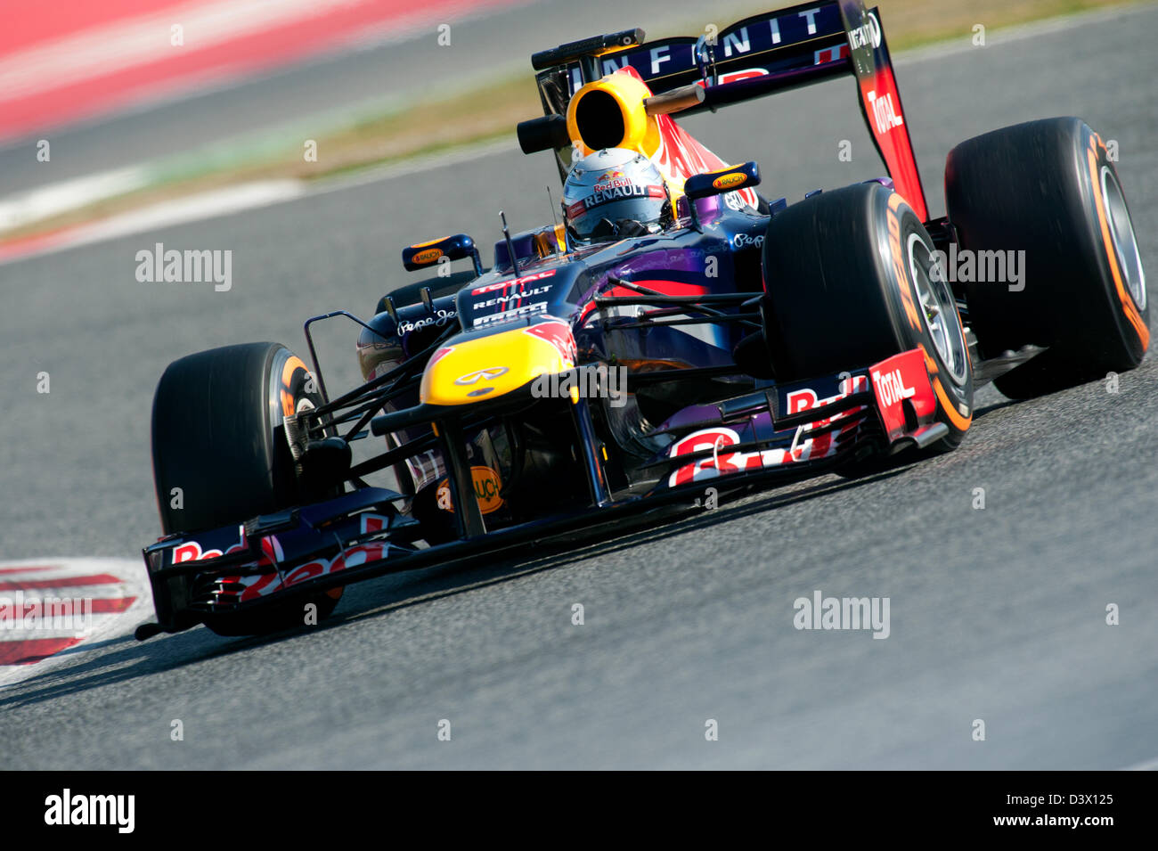 Sebastian Vettel (GER), Red Bull Racing Renault RB9, Formula 1 testing ...