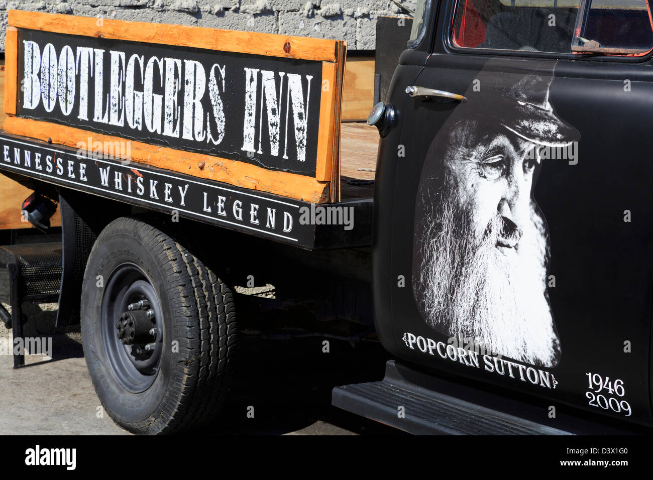 Bootleggers Inn on Broadway Street,Nashville,Tennessee,USA Stock Photo ...