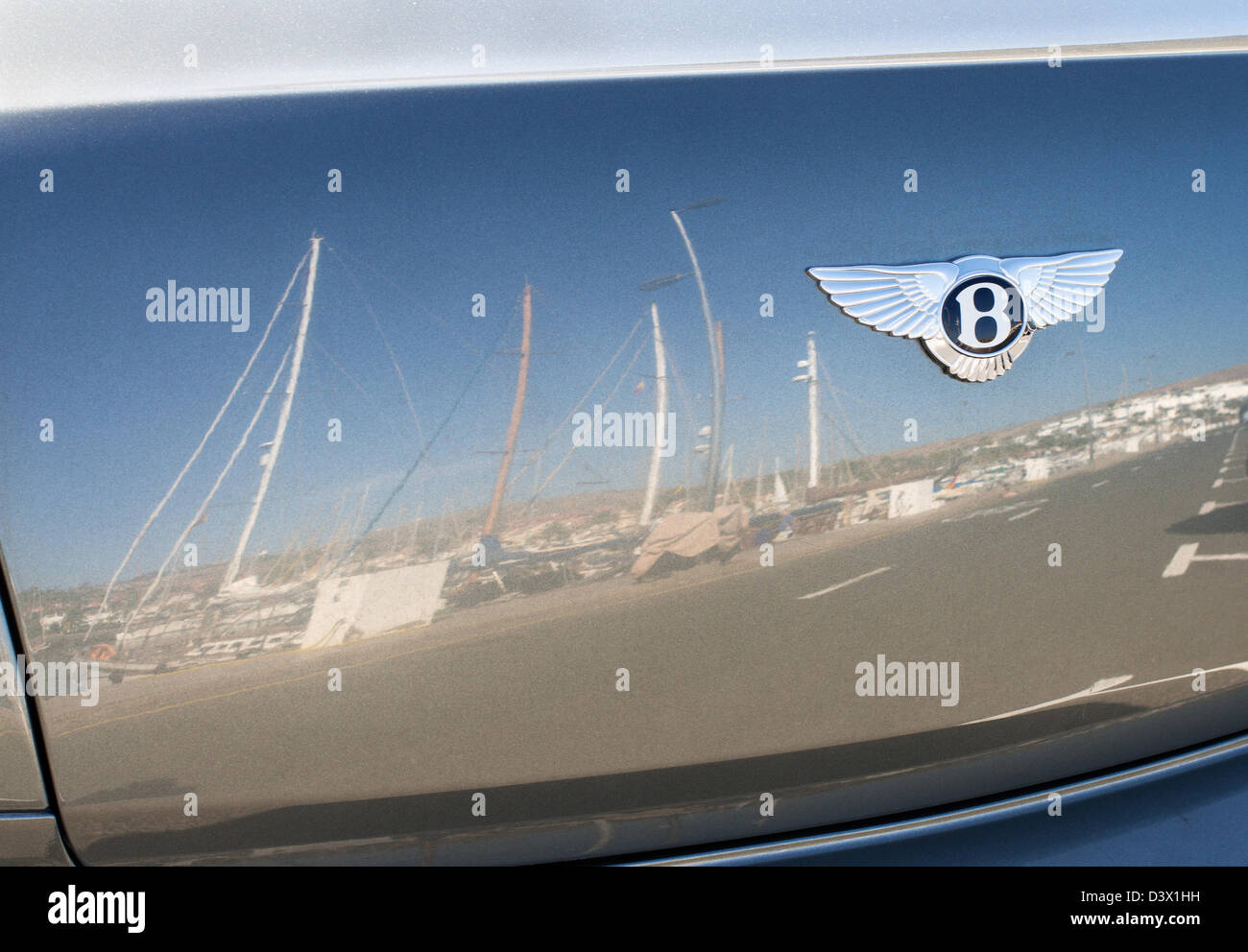 Bentley hi-res stock photography and images - Alamy