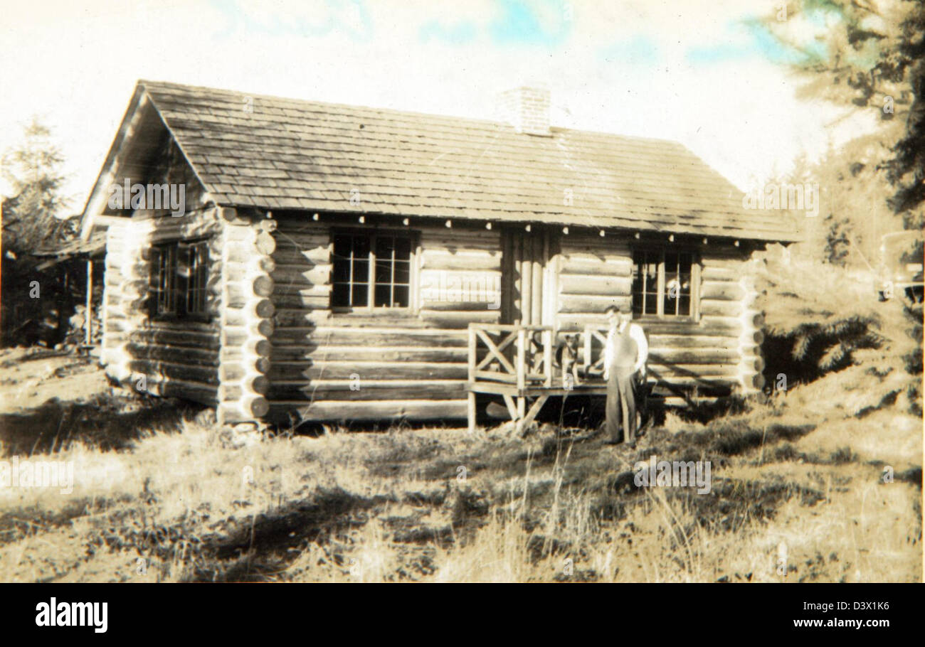 This photograph by Elwyn H. Gibbon, part of the Special Collection ...