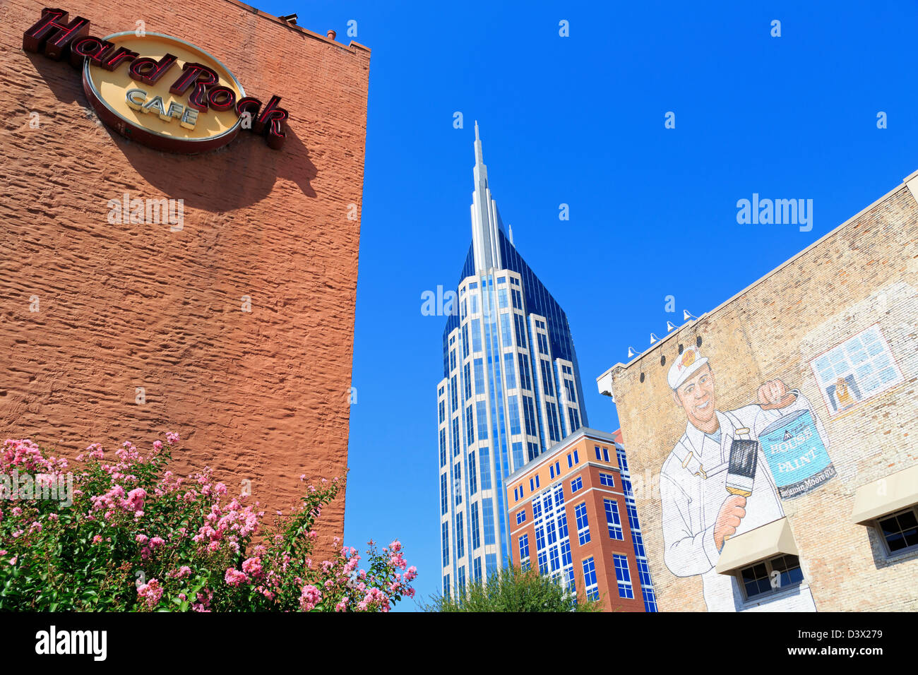 Hard Rock Cafe & 333 Commerce Tower,Nashville,Tennessee,USA Stock Photo ...