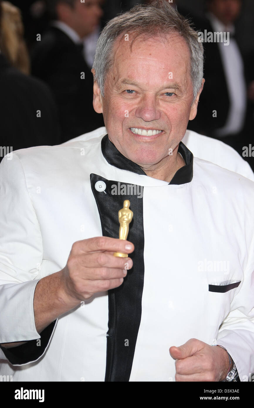 WOLFGANG PUCK HOLD CHOCOLATE OSCAR 85TH ACADEMY AWARDS ARRIVALS DOLBY ...