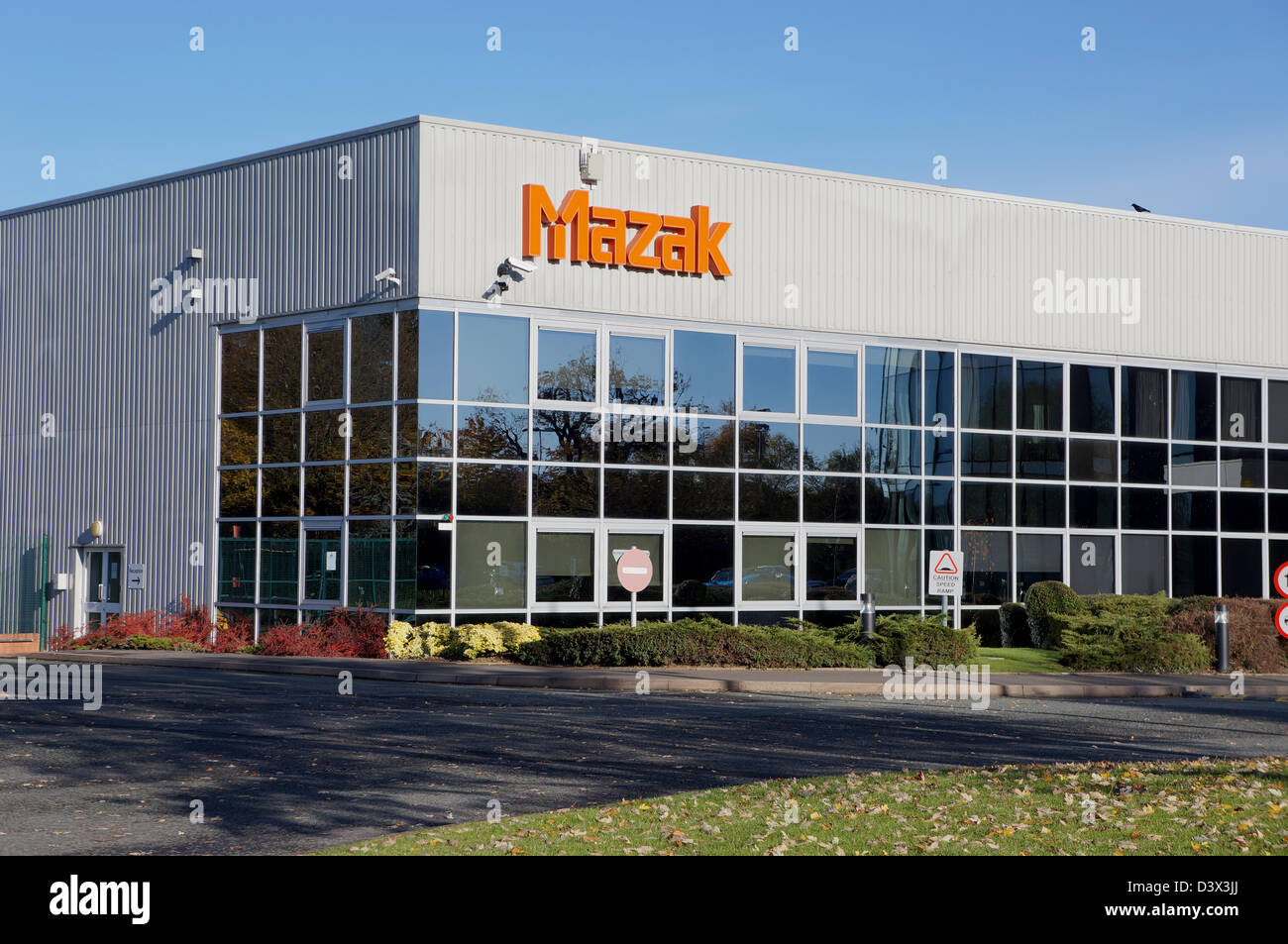 Mazak Machine Tools Factory - Worcester, UK Dec 2012 Stock Photo - Alamy