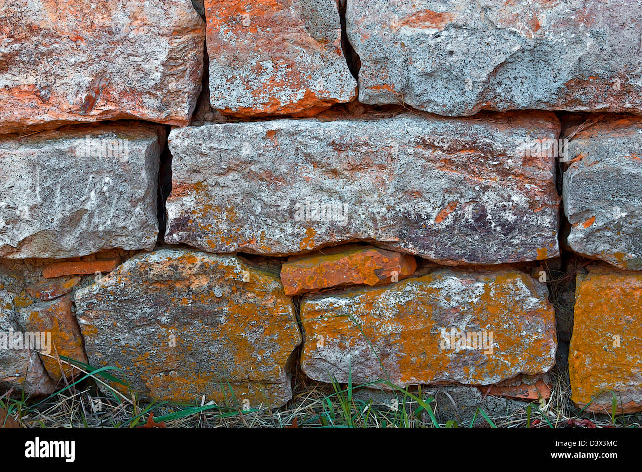 Free stone wall hi-res stock photography and images - Alamy