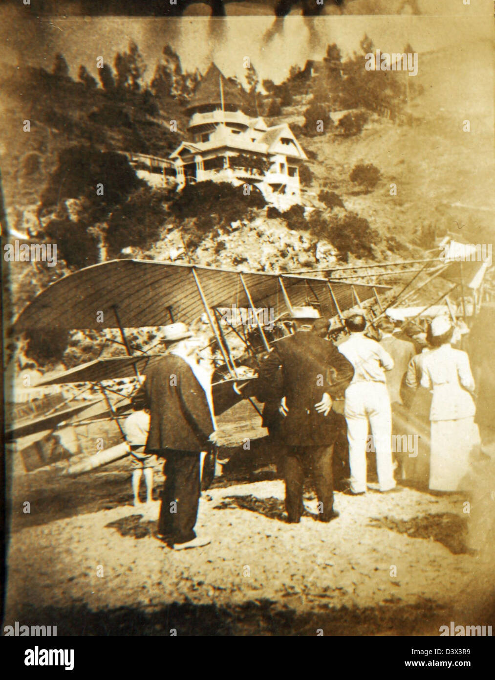 This photo, part of the Tom Tommy Howard Special Collection, depicts a ...