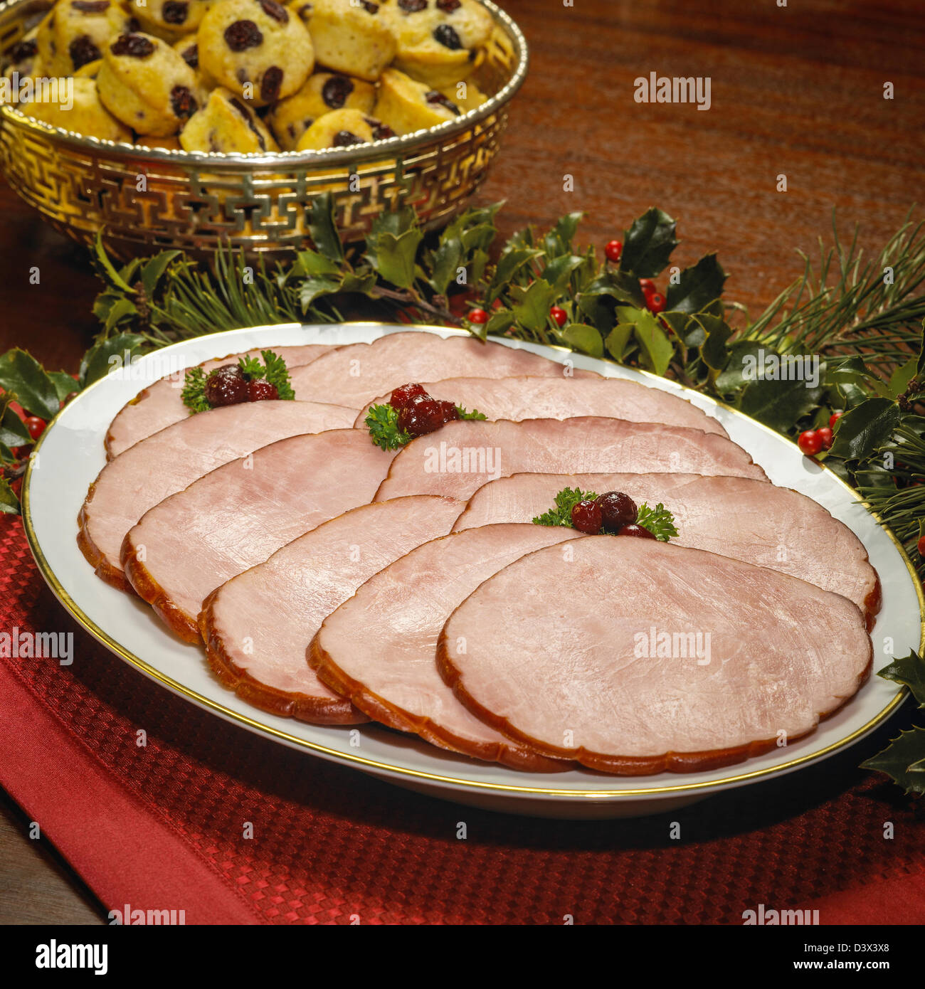 Family dinner servings, honey glazed, baked ham Stock Photo - Alamy