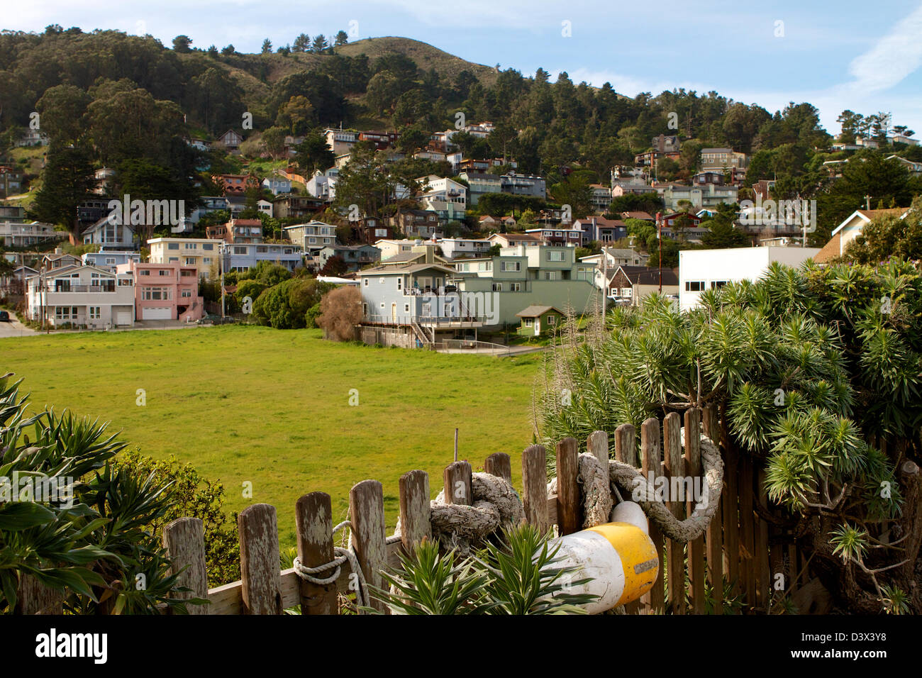 The Northern California coastal community of Pacifica Stock Photo - Alamy