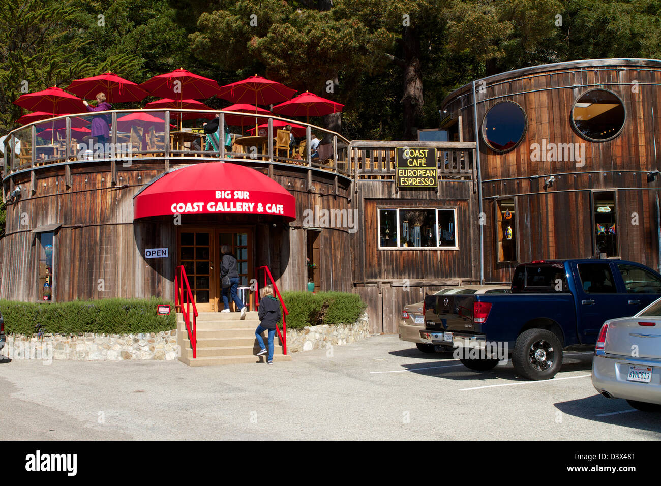 Big Sur Coast Gallery and cafe on California Highway one Stock Photo ...
