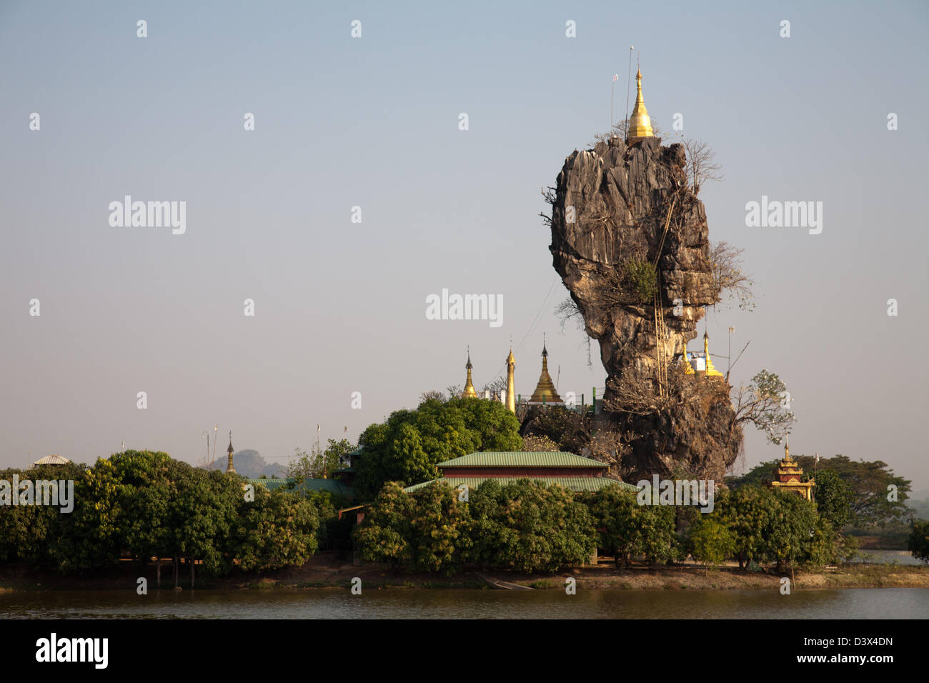 Kyauk Ka Lat Pagoda, Karst Mountains near Hpa-An, Kayin State, Myanmar ...