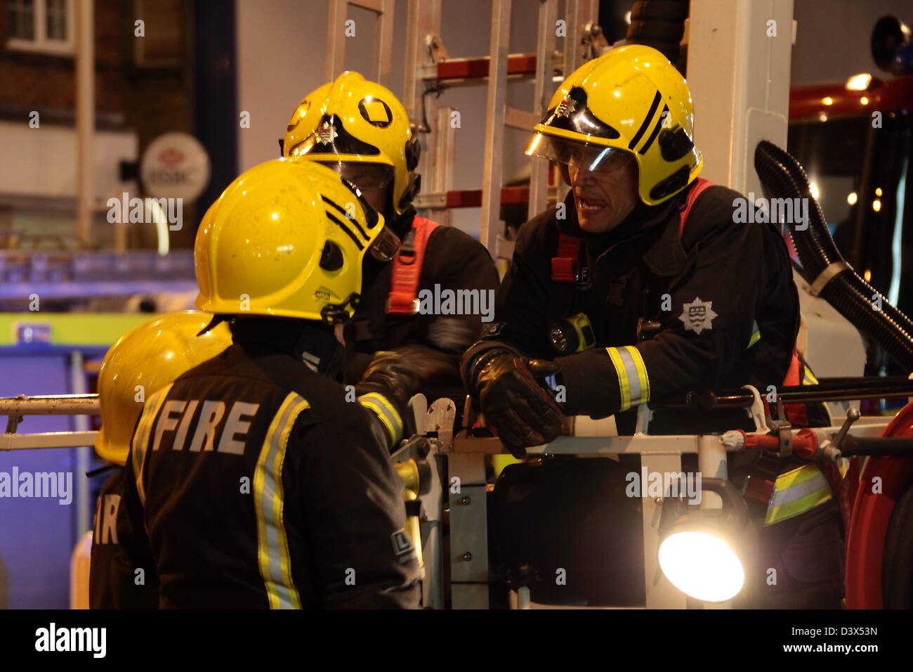 London Fire Brigade tackle a fire in Chadwell Heath. 6 Fire Engines and ...