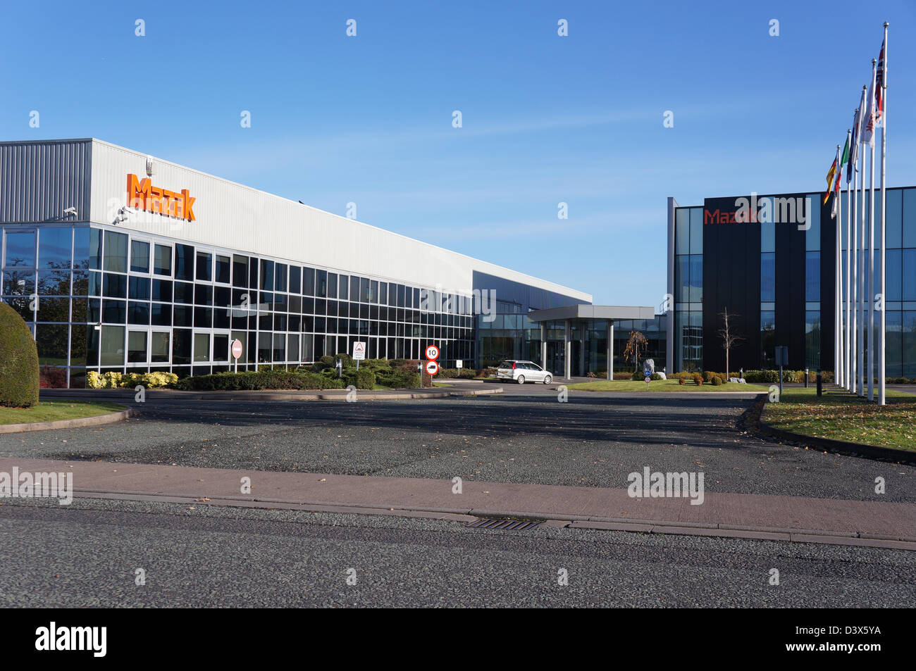 Mazak hi-res stock photography and images - Alamy