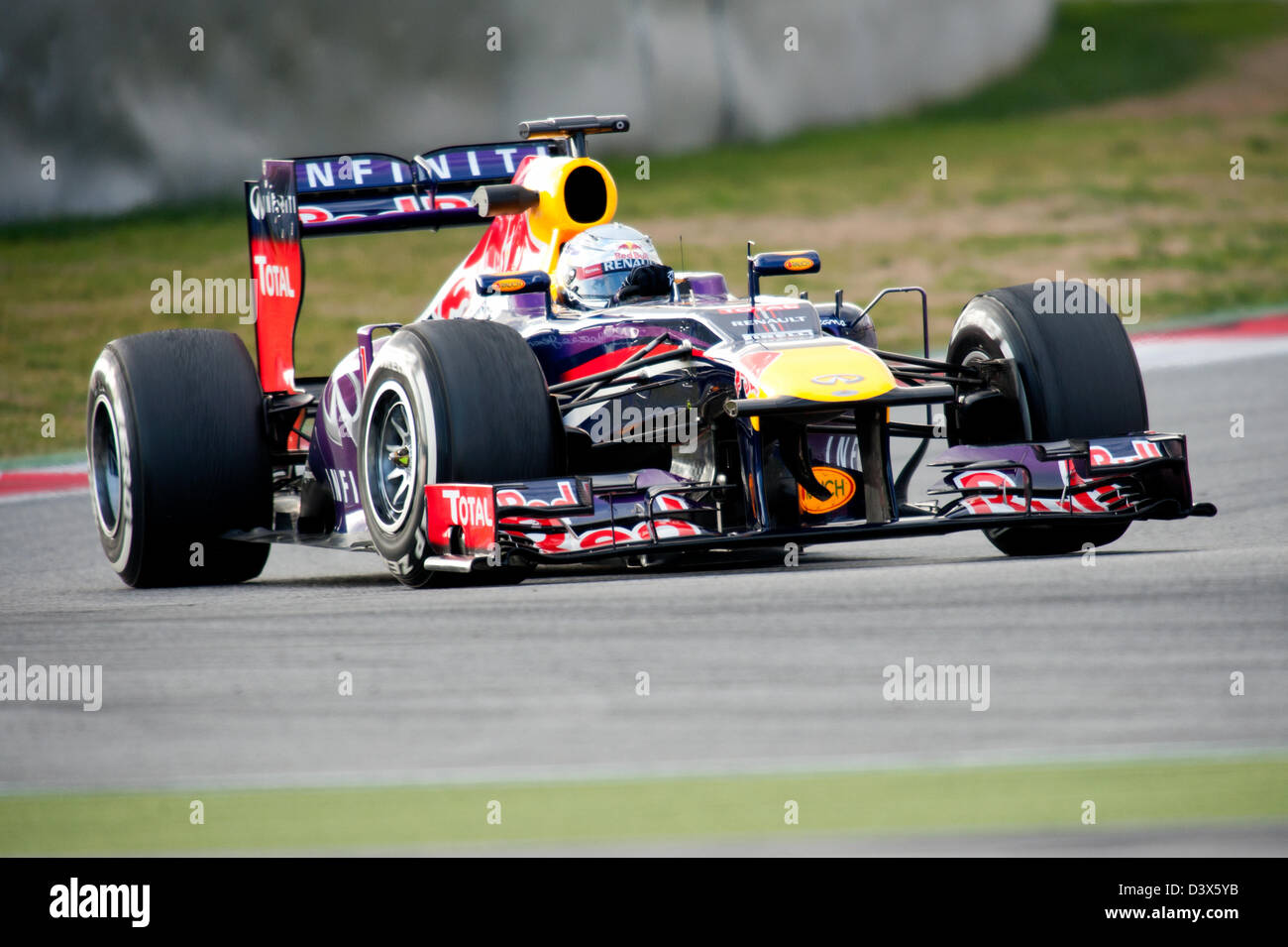 Sebastian Vettel (GER), Red Bull Racing Renault RB9, Formula 1 testing ...
