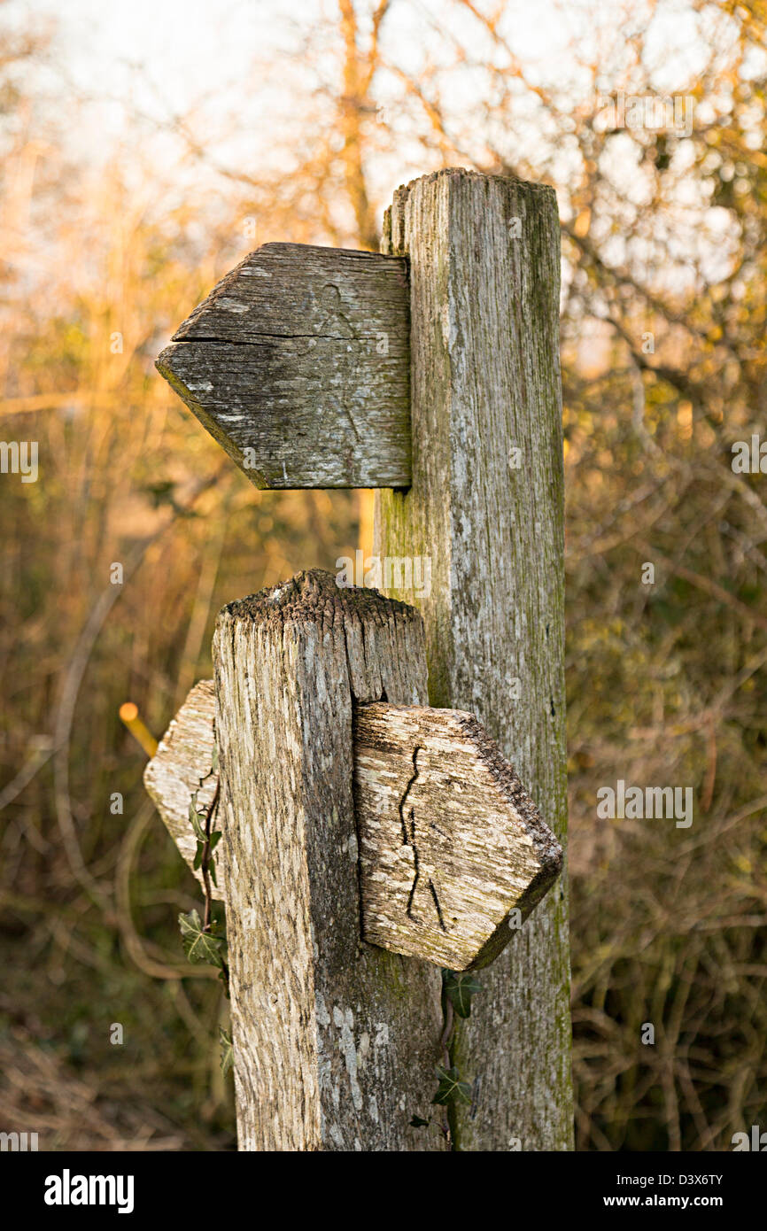 Uk fingerpost hi-res stock photography and images - Alamy