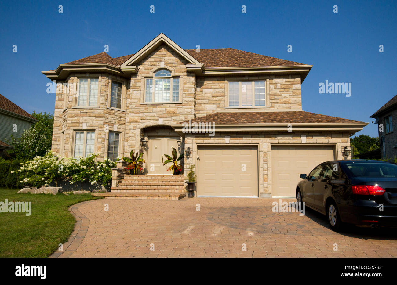 New Executive luxury home in Canada Stock Photo - Alamy