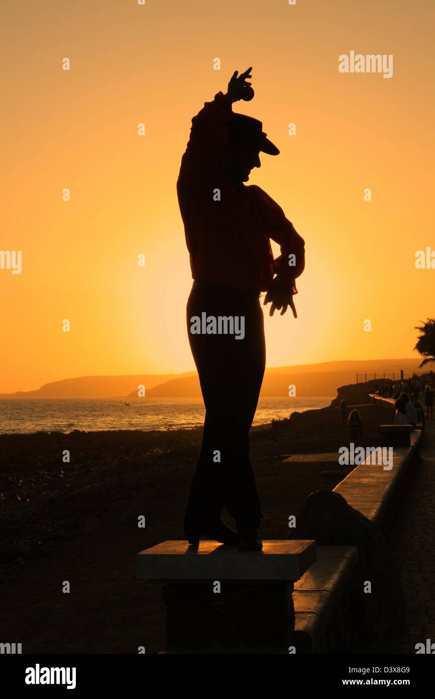 Spanish male dancer hi-res stock photography and images - Alamy