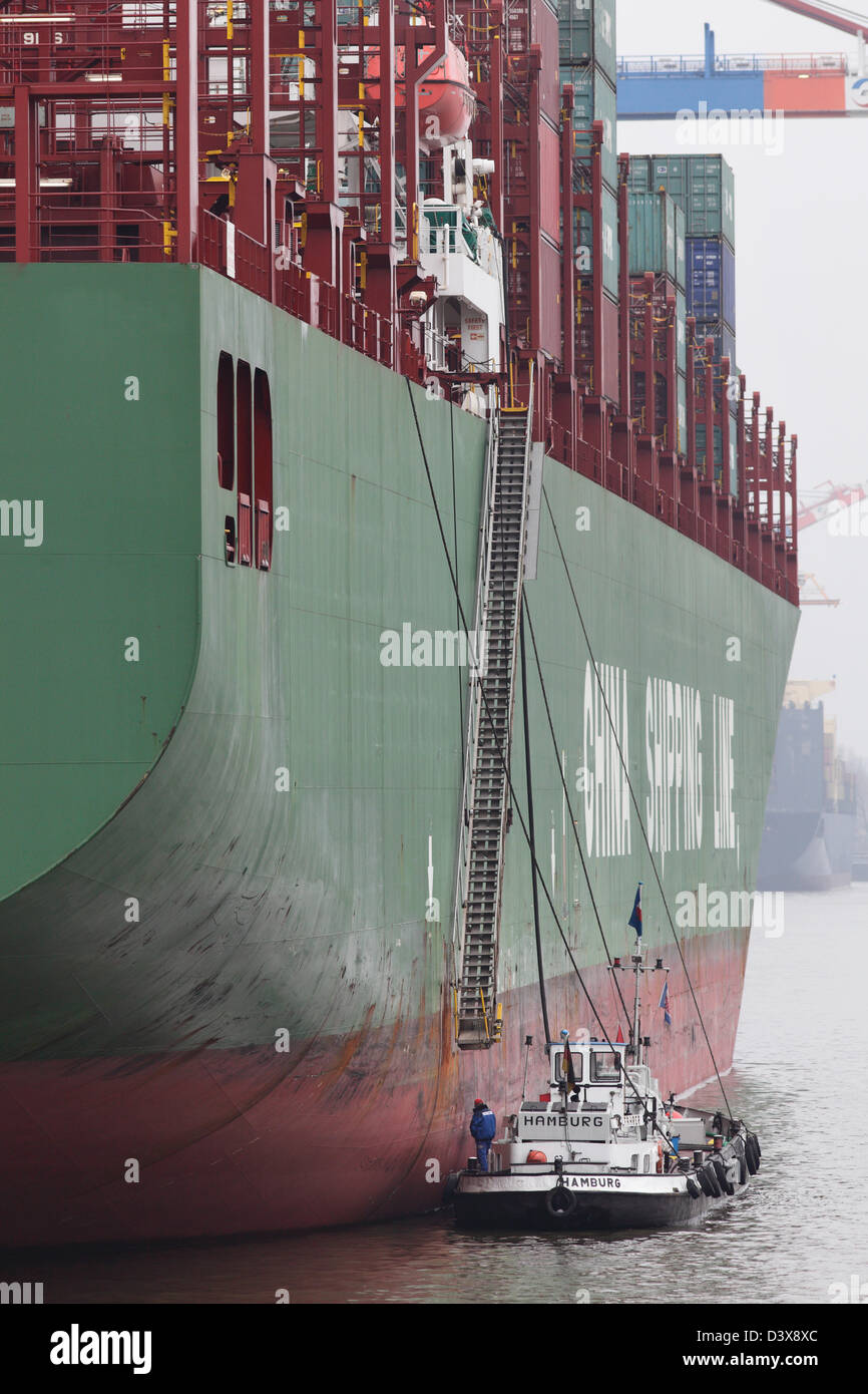 Container Ship Hull High Resolution Stock Photography and Images - Alamy