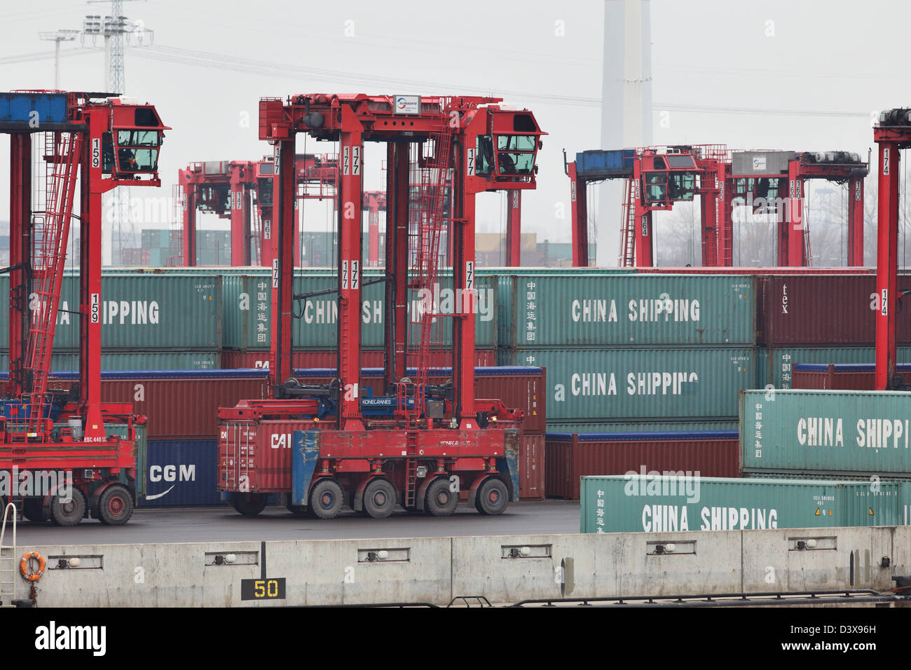Hamburg, Germany, at the Container Terminal VanCarrier Euro Gate Stock ...