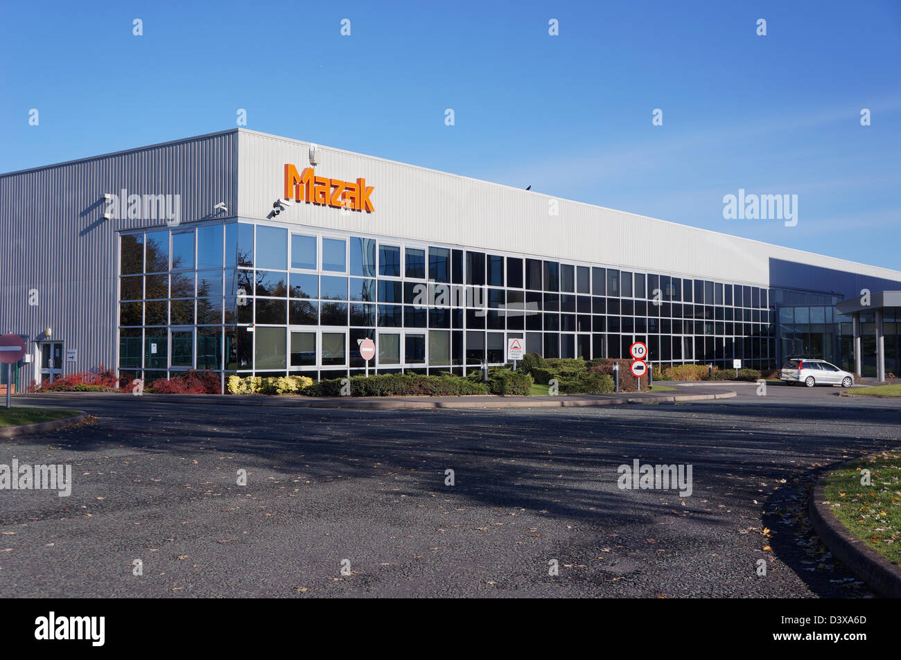 Mazak Machine Tools Factory - Worcester, UK Dec 2012 Stock Photo - Alamy