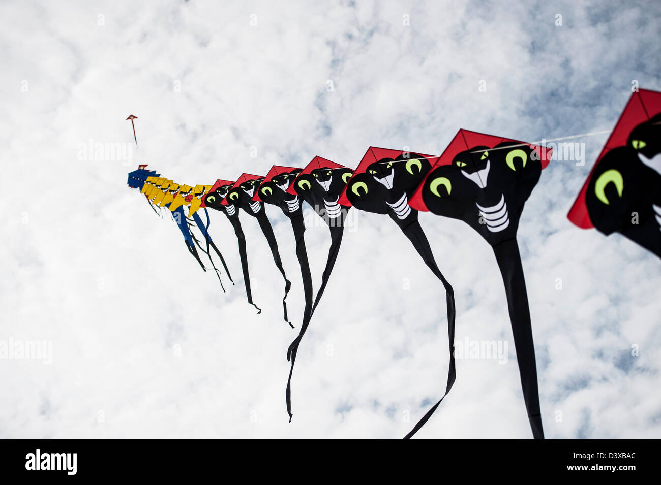 Fly kites hi-res stock photography and images - Alamy