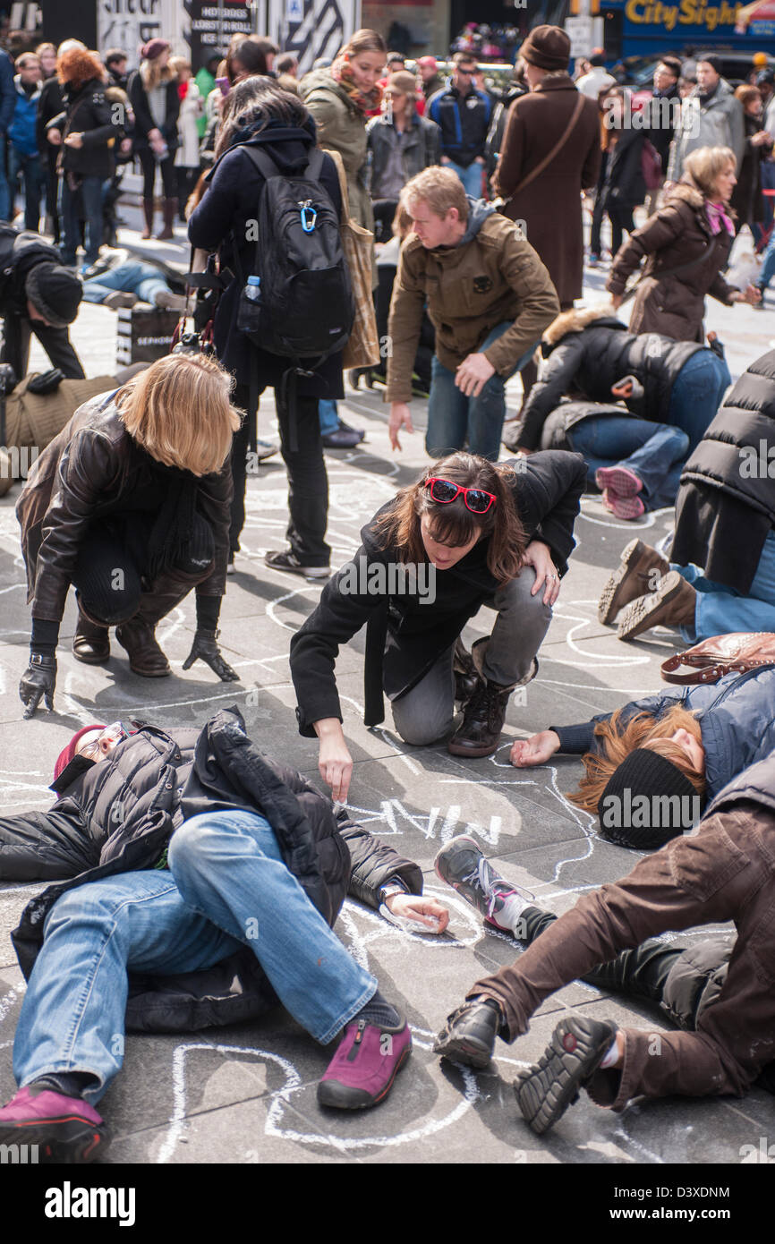 Anti flash hi-res stock photography and images - Alamy