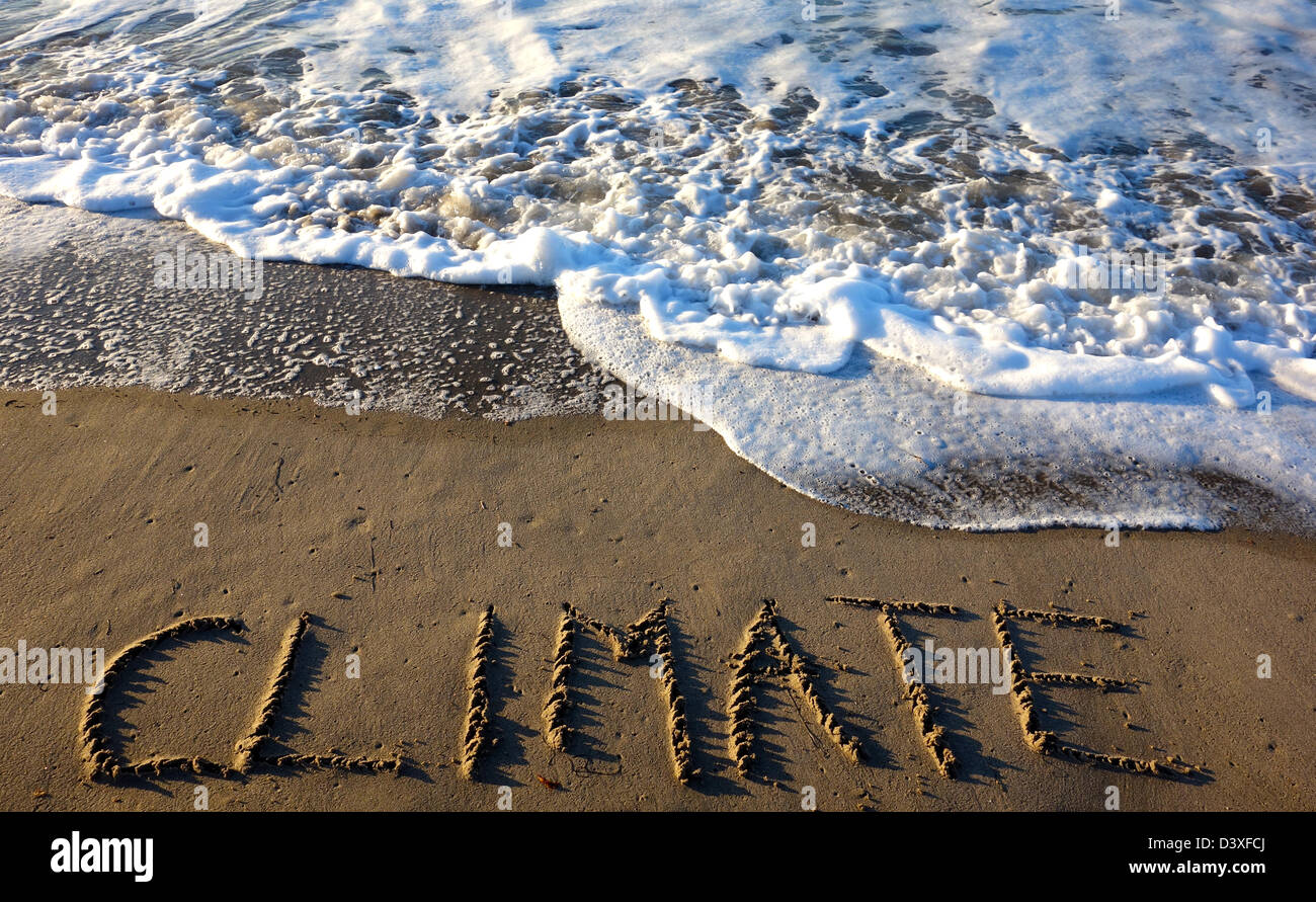 CLIMATE CHANGE, OCEANS RISING Stock Photo - Alamy