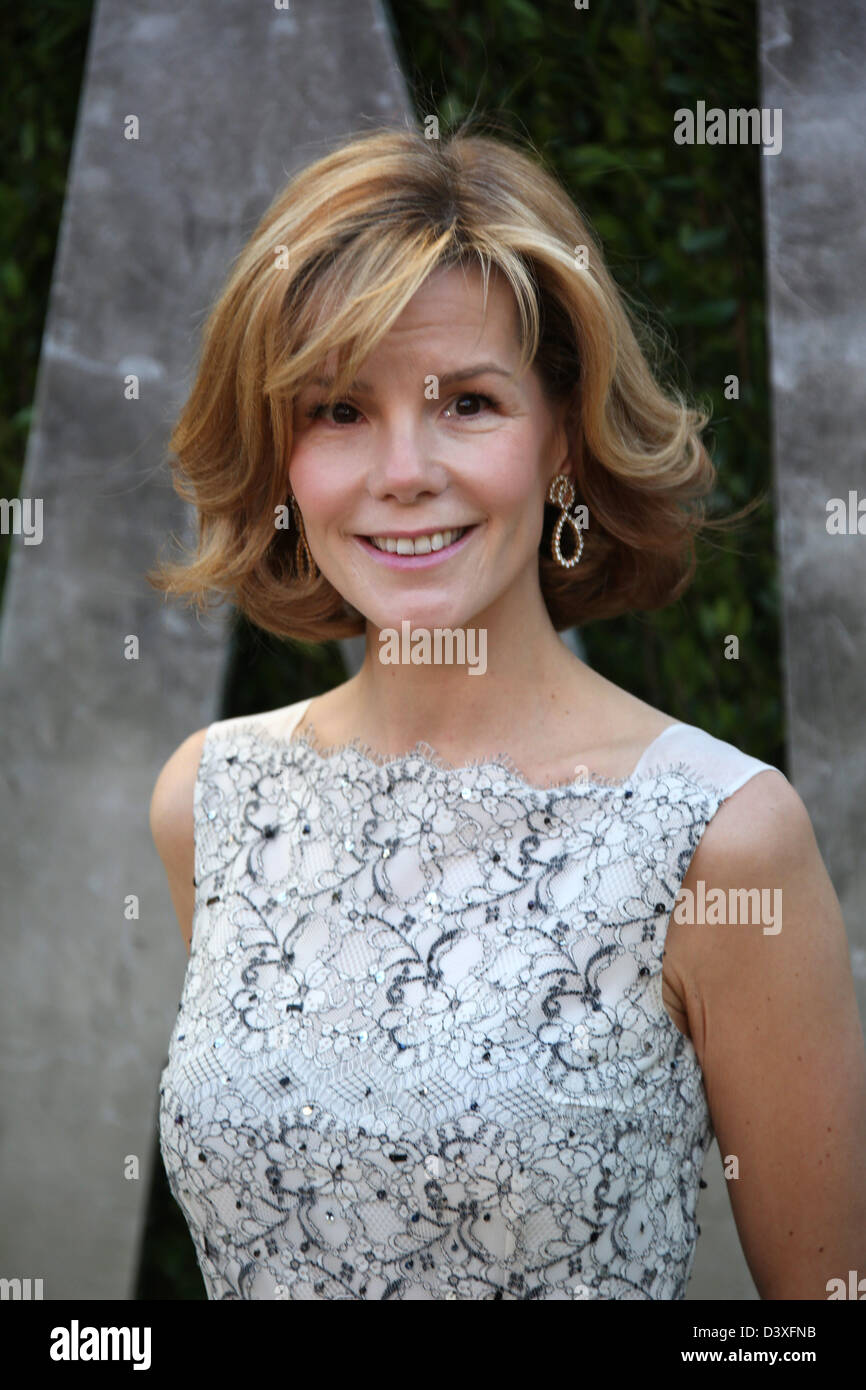 Anna Scott arrives at the Vanity Fair Oscar Party at Sunset Tower in ...