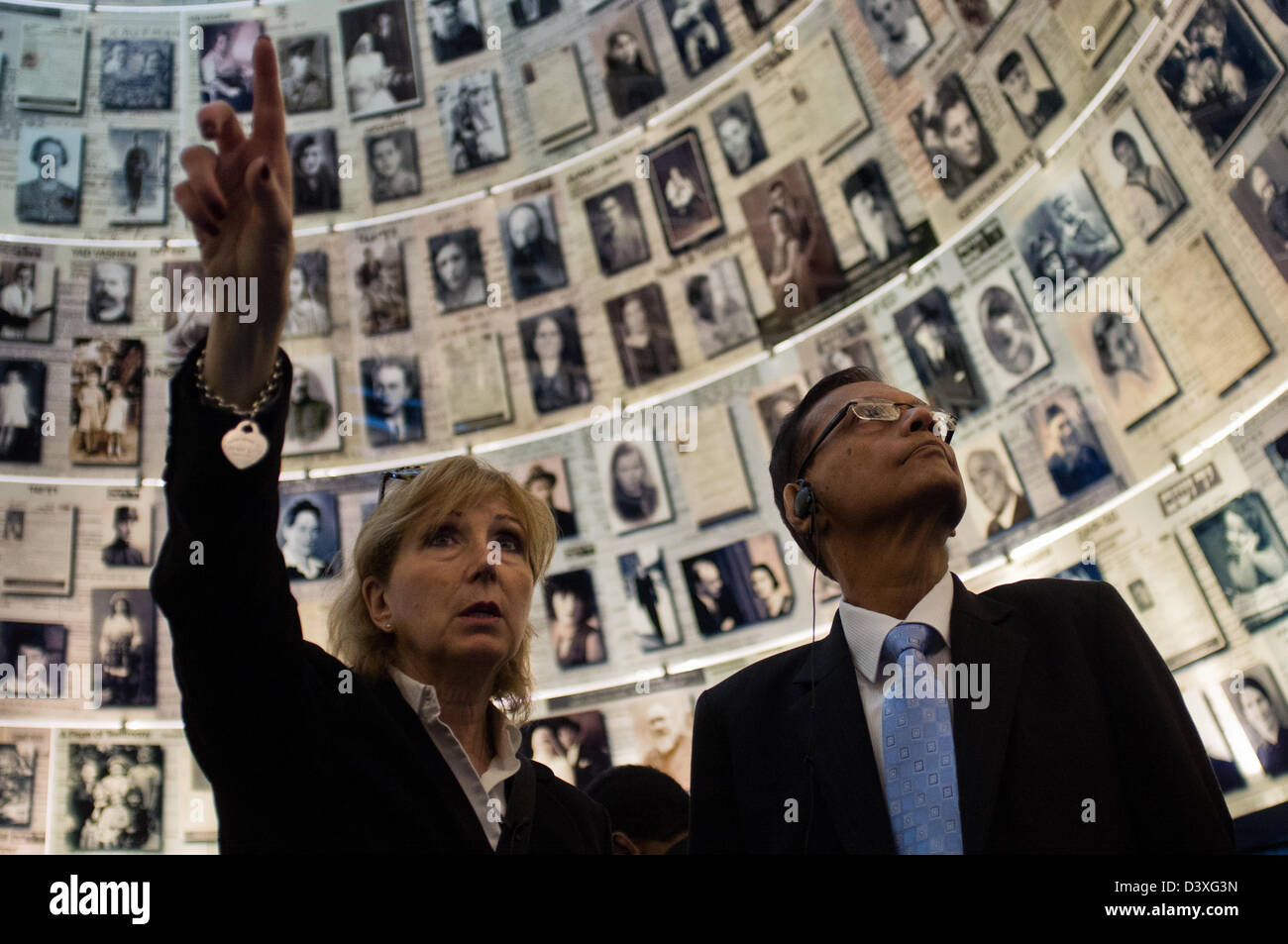 L shaped hall hi-res stock photography and images - Alamy