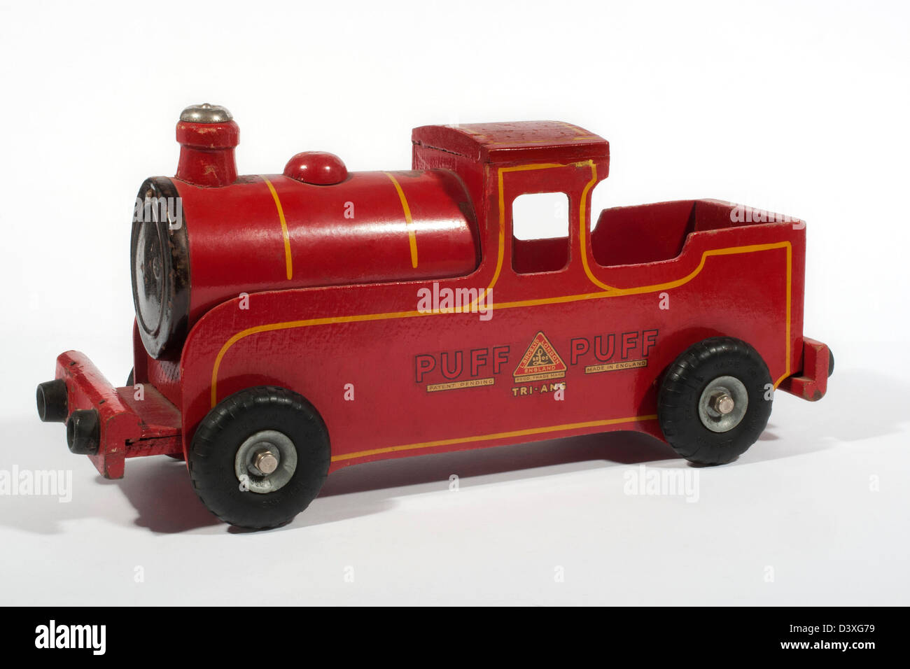 1920's Wooden TRI-ANG PUFF PUFF TRAIN Stock Photo - Alamy