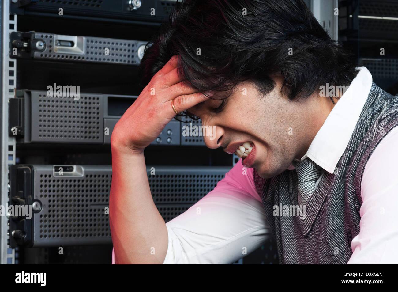 Server room hi-res stock photography and images - Alamy