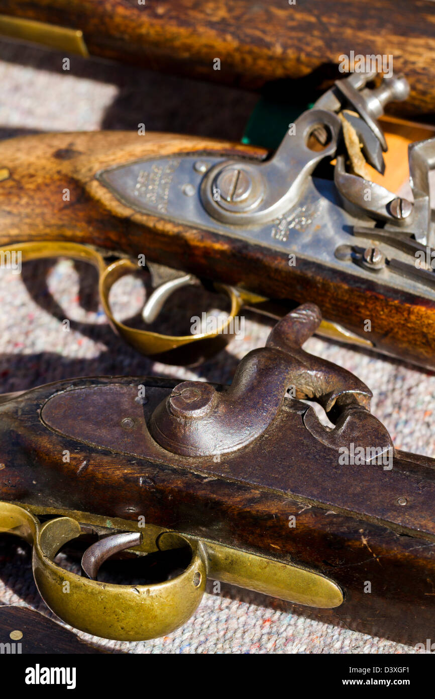 Antique muzzleloaders on display Stock Photo - Alamy