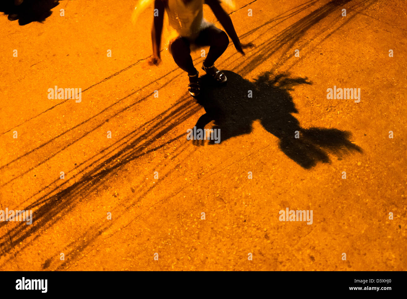 A Brazilian girl dancer performs samba during the Carnival parade in ...