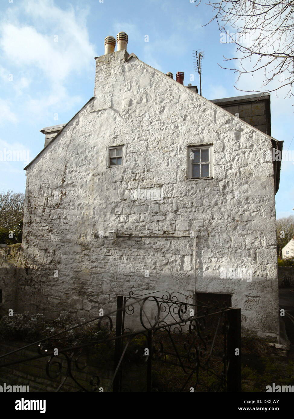 Built of portland stone hi-res stock photography and images - Alamy