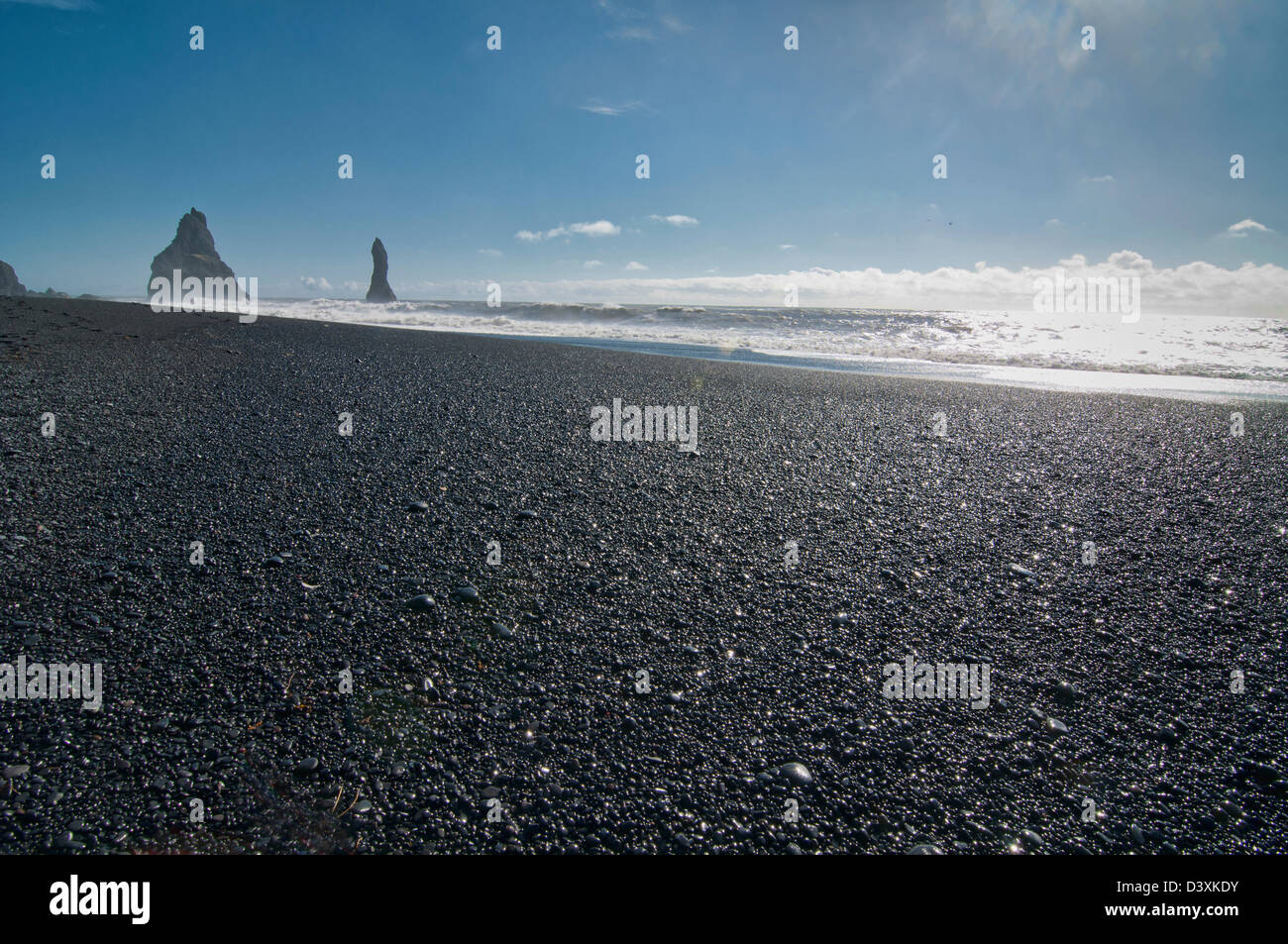 Reynisdrangar sea stack columns and black sand beach in Vik, southern ...