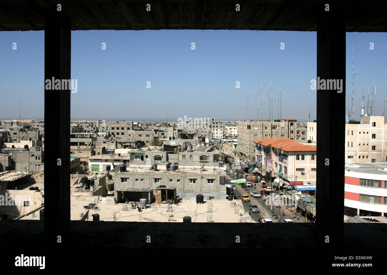 Feb. 26, 2013 - Rafah, Gaza Strip, Palestinian Territory - A general ...