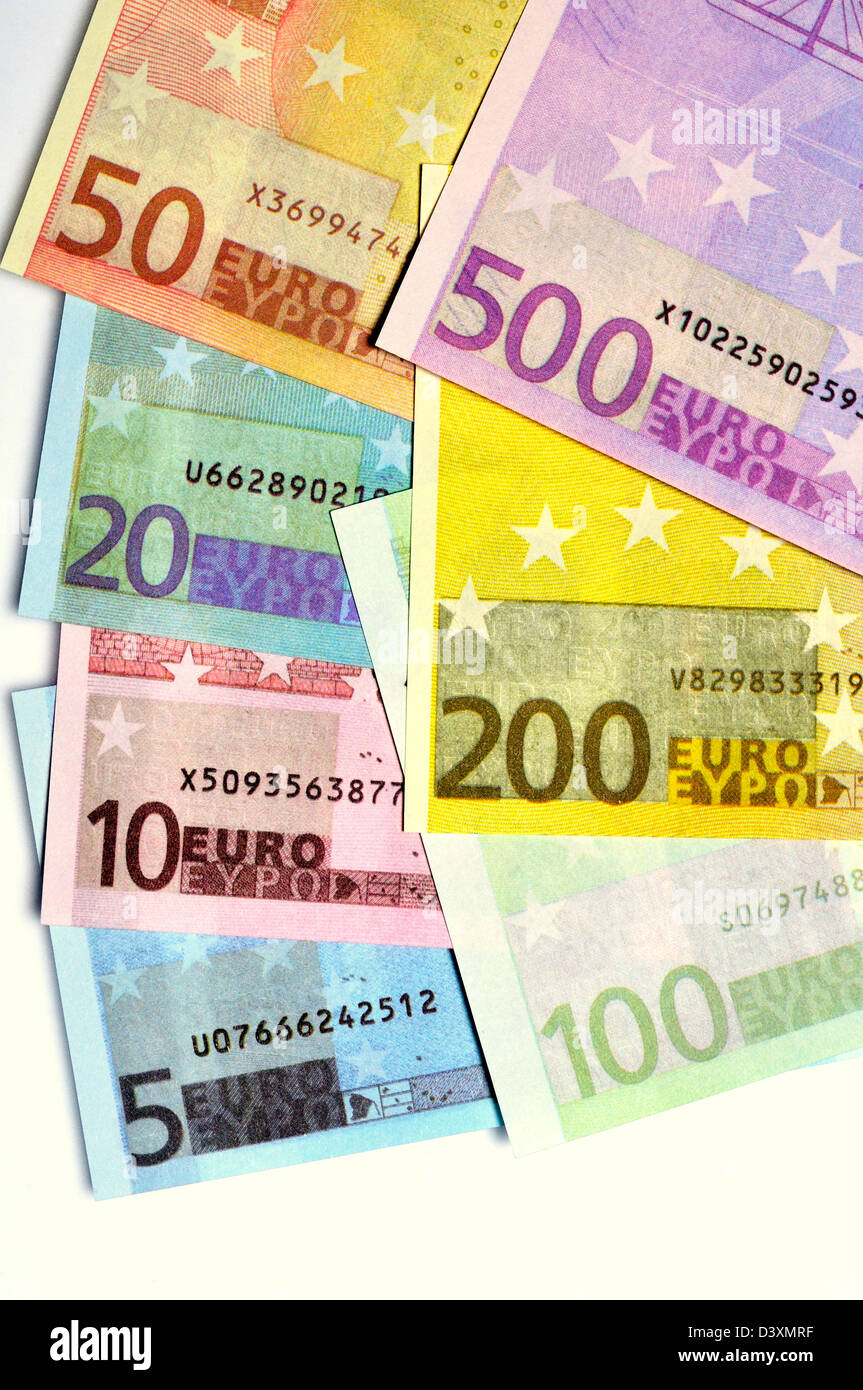 Complete set of Euro notes, from €5 to €500 Stock Photo - Alamy