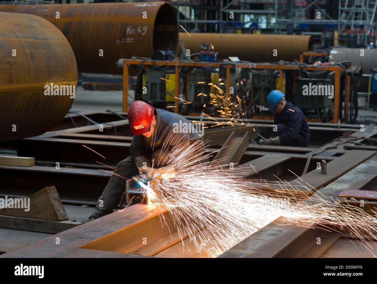 Ship builders weld parts for the offshore platform 'HelWin alpha' at ...