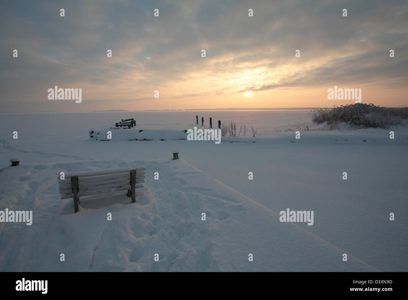 Wieck am Darss, Germany, the frozen harbor of Wieck am Darss Stock ...
