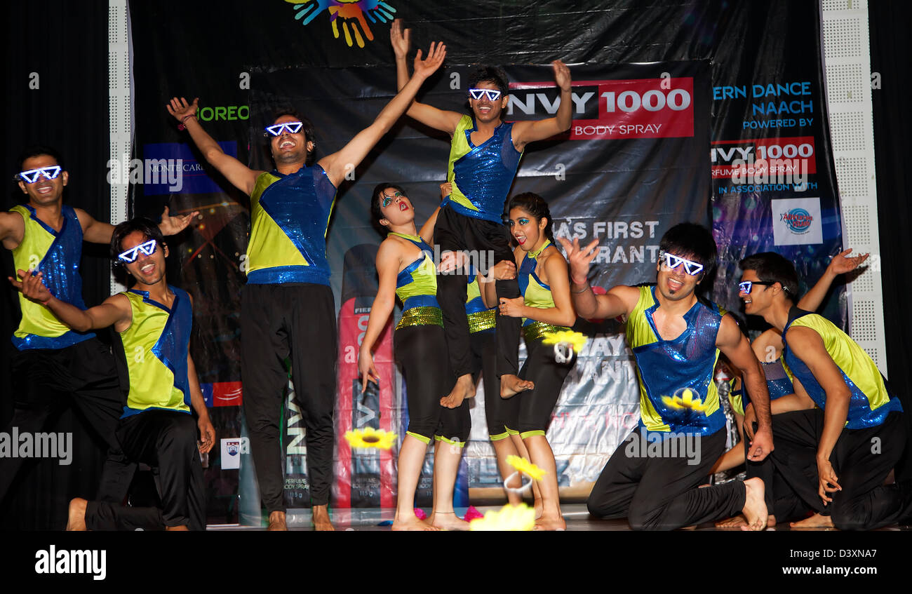 Professional actor performing on stage hi-res stock photography and ...