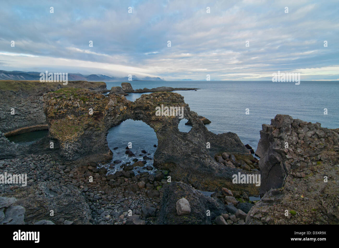 Gatklettur arnarstapi in iceland hi-res stock photography and images ...