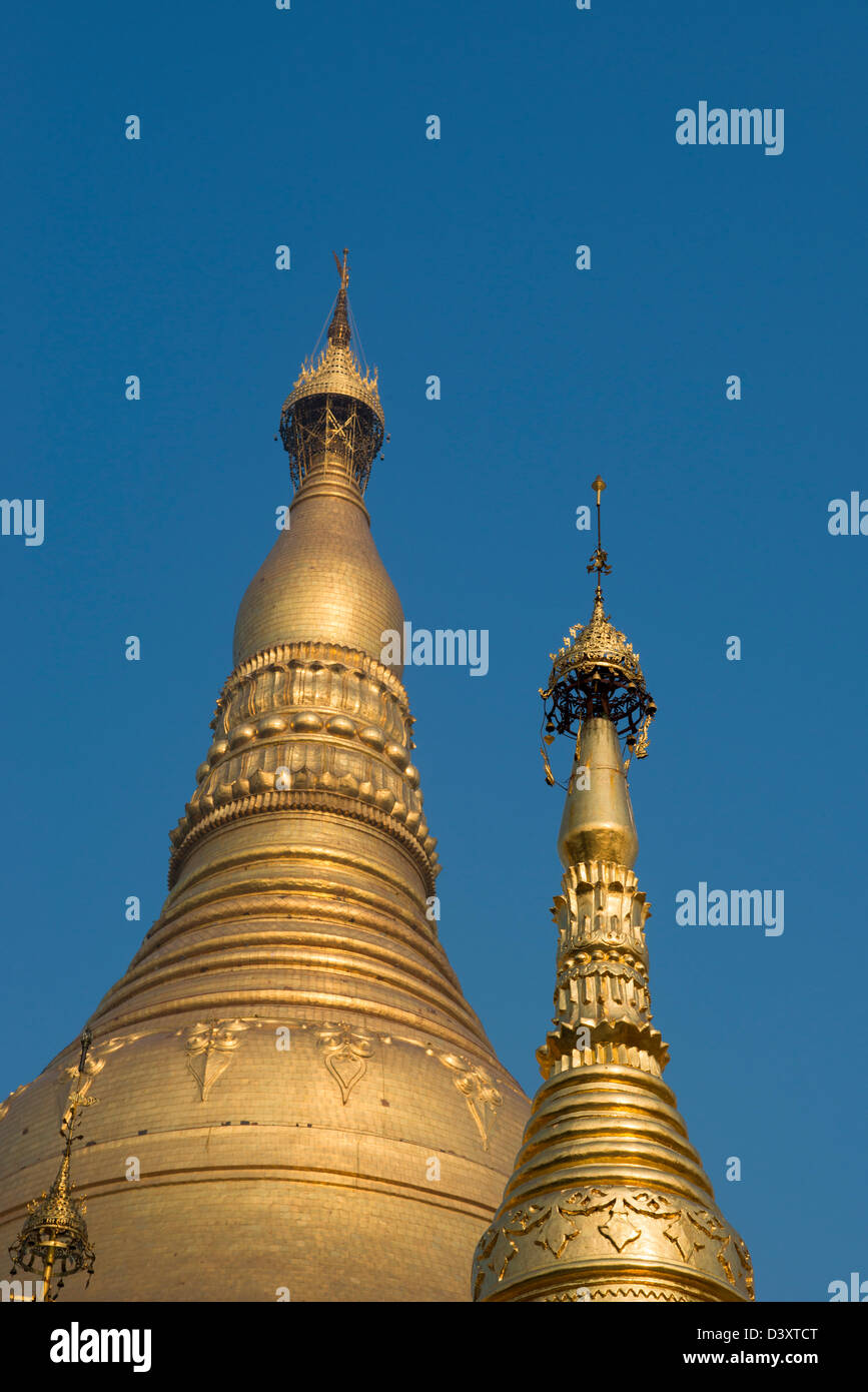 The main stupa of the Shwedagon Pagoda Yangon Myanmar Stock Photo - Alamy